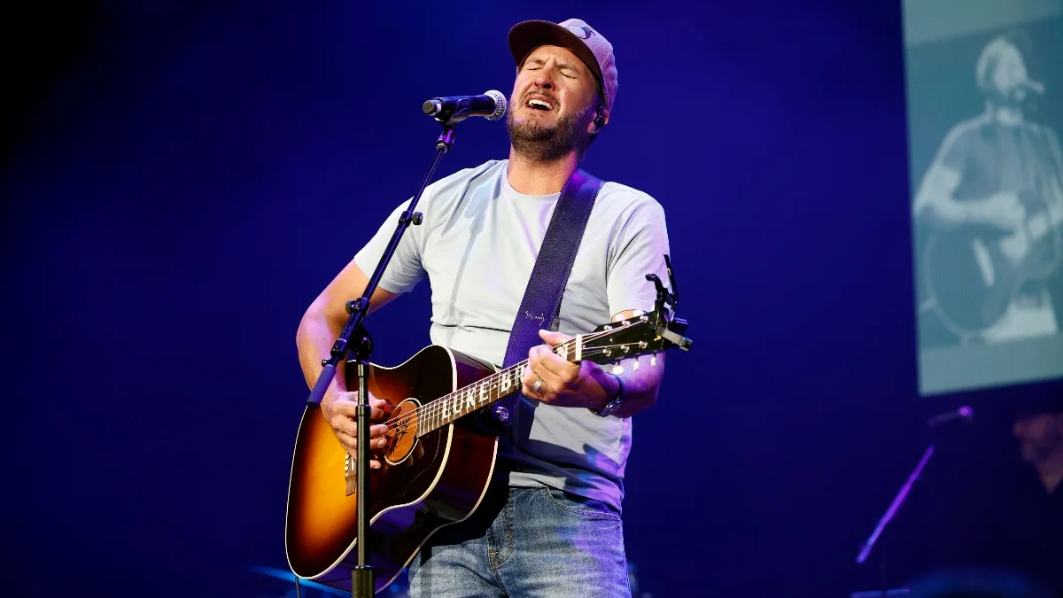 Luke Bryan Net Worth 2025: Age, Salary, Married Life, and More - Celebclive