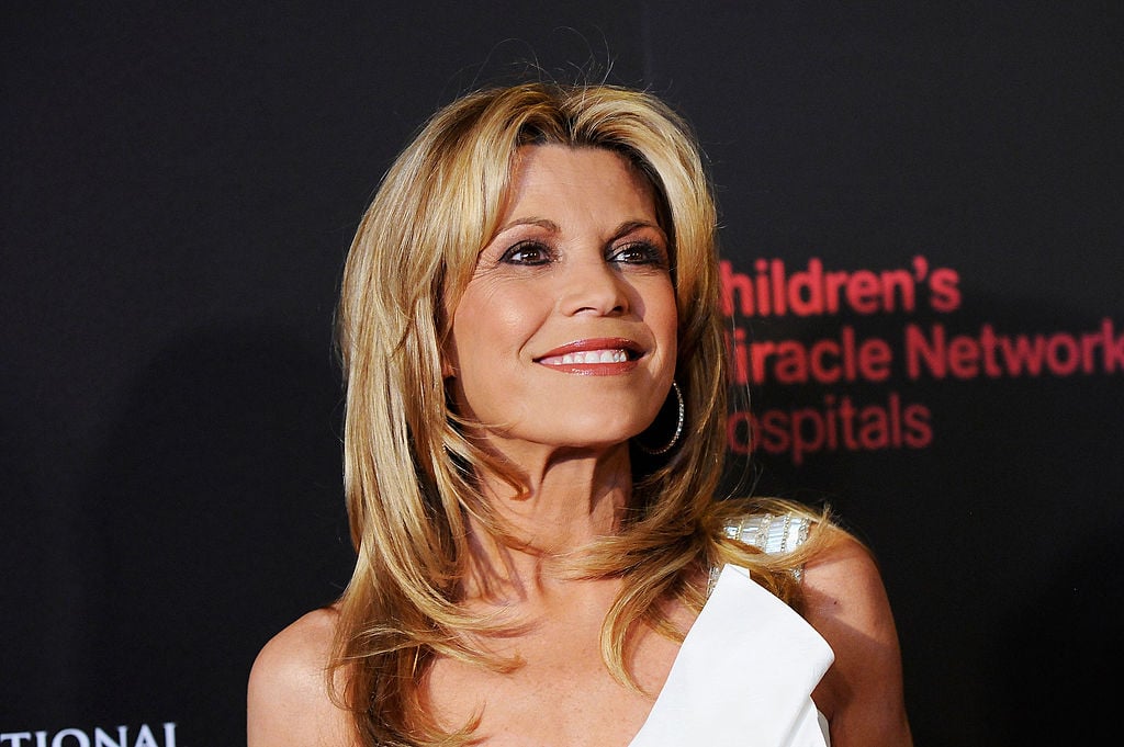 Vanna White: Age, Net Worth, Married Life, Salary, Height, Weight, and ...