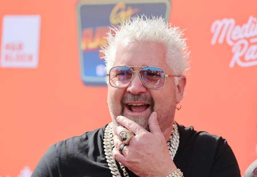 Guy Fieri Age, Net Worth, Married Life, Salary, Height, Weight, and ...