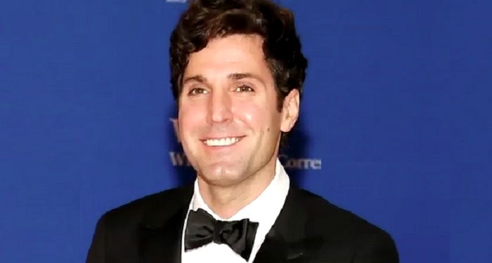 Bryan Chatfield Sanders: Age, Net Worth, Married Life, Salary, Height ...