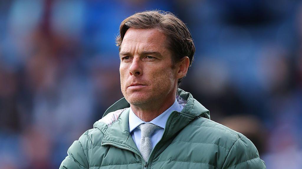Scott Parker: Age, Height, Weight, Net Worth, Married Life, Salary, and ...